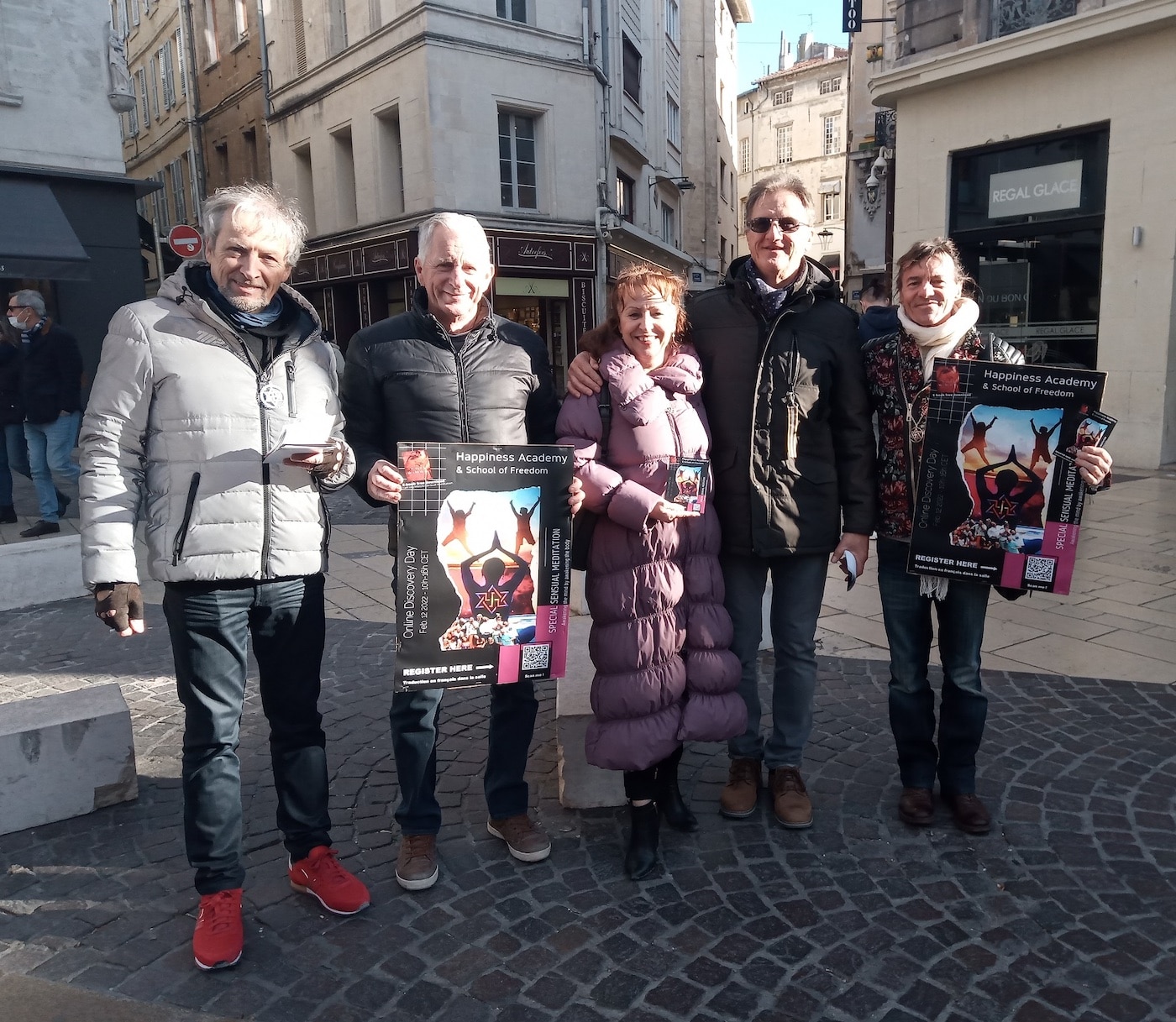 RAËL FRANCE - SITE OFFICIEL DU MOUVEMENT RAÉLIEN FRANÇAIS